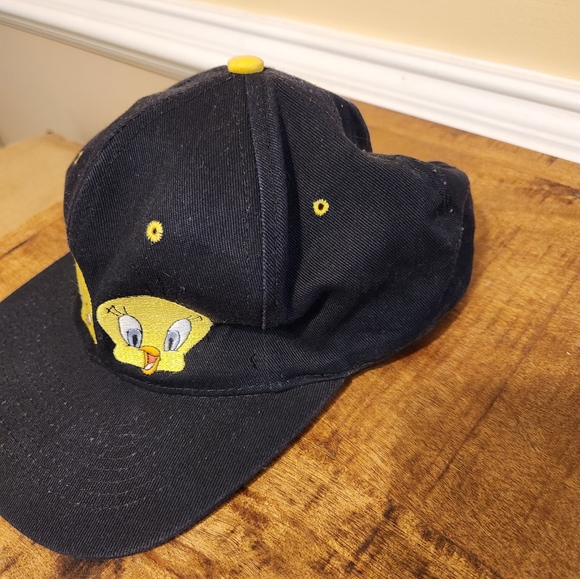 Prime Time / Looney Tunes | Accessories | Vintage Tweety Bird Black ...